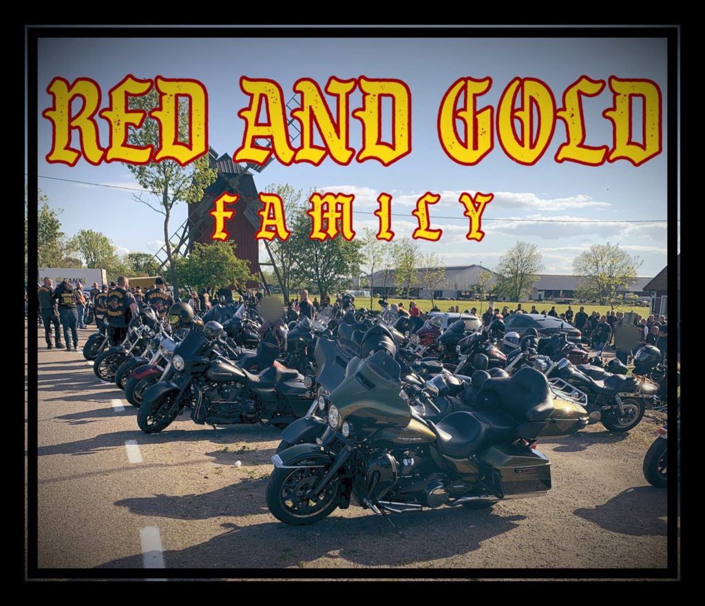 RED AND GOLD FAMILY – Red and Gold Family