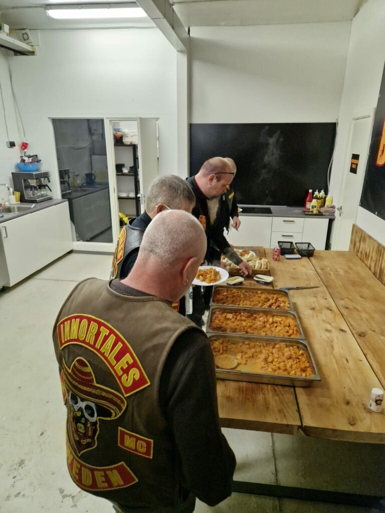 Inmortales MC Sweden & Inmortales MC Danmark – Red and Gold Family